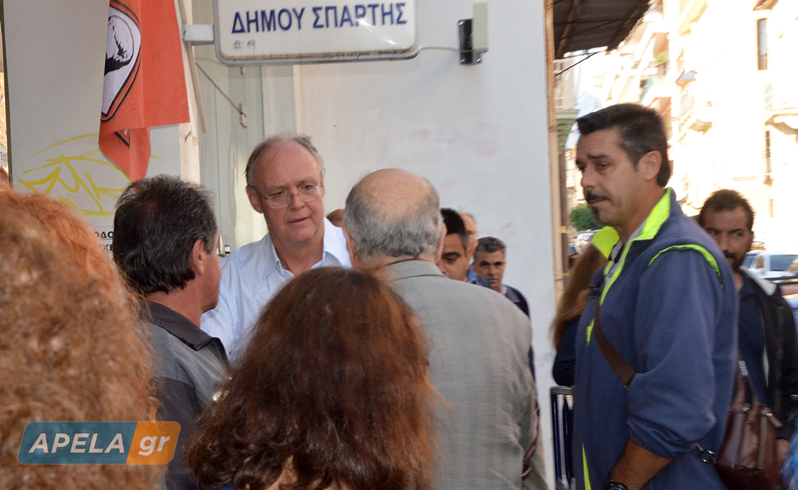 Έφτασε ο κόμπος στο χτένι για τους υπαλλήλους του Δήμου Σπάρτης ...