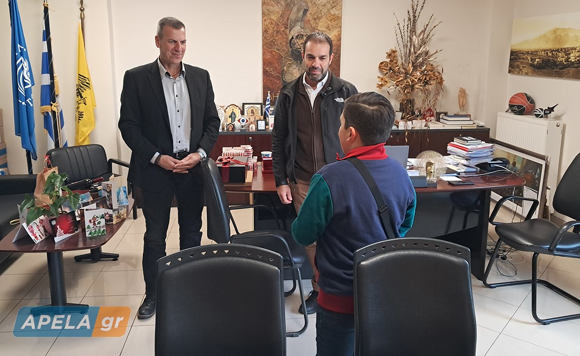 Πήγαν και τα «έψαλαν» στο Βακαλόπουλο, τον Αντωνάκο και τον Κακούρο ...