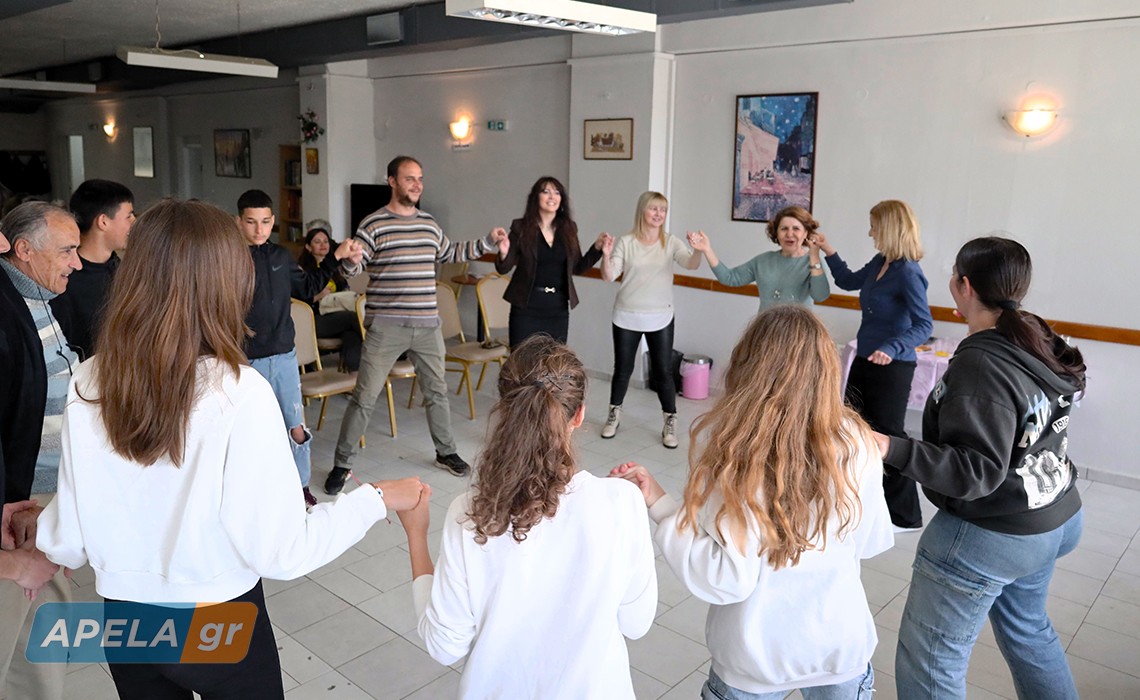 Σχολική εκδήλωση στο ΚΑΠΗ του Δήμου Σπάρτης από το μαθητικό όμιλο του ...