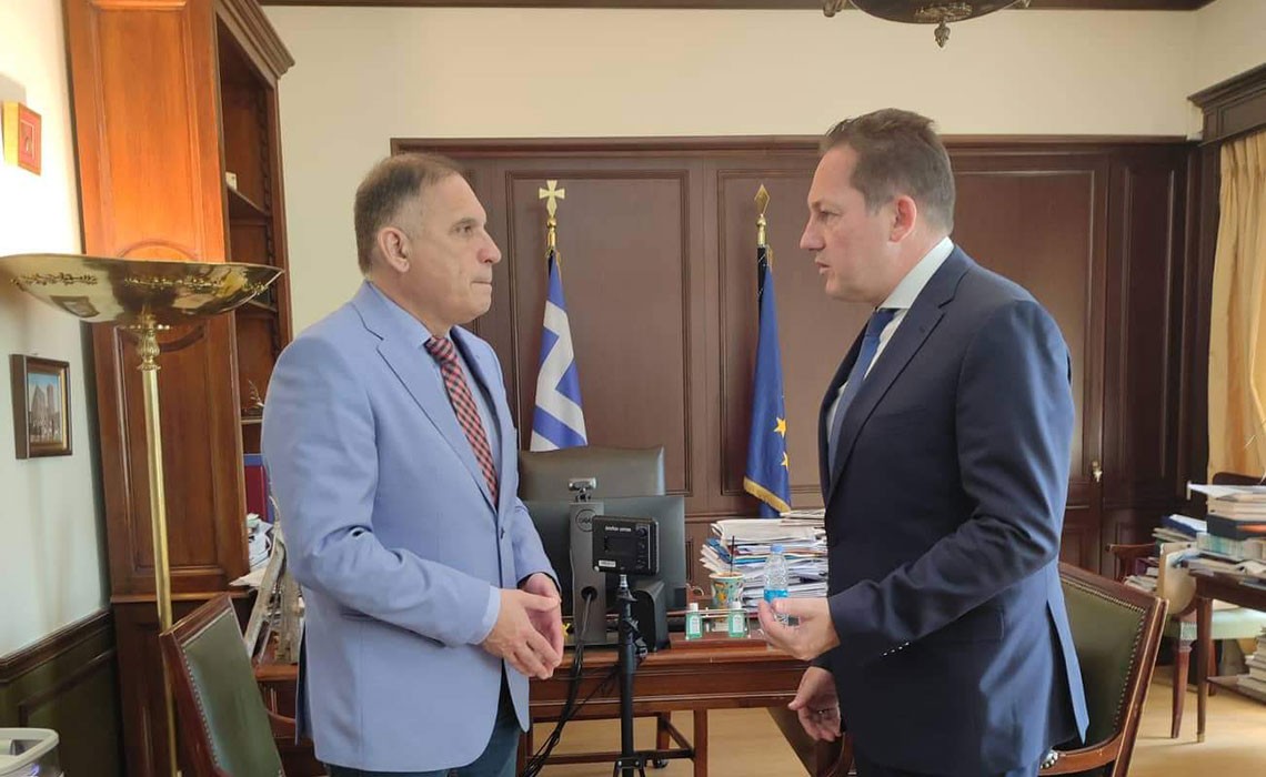 Συνάντηση Κρητικού με Πέτσα για την επίσπευση τεχνικών έργων στη Σπάρτη ...