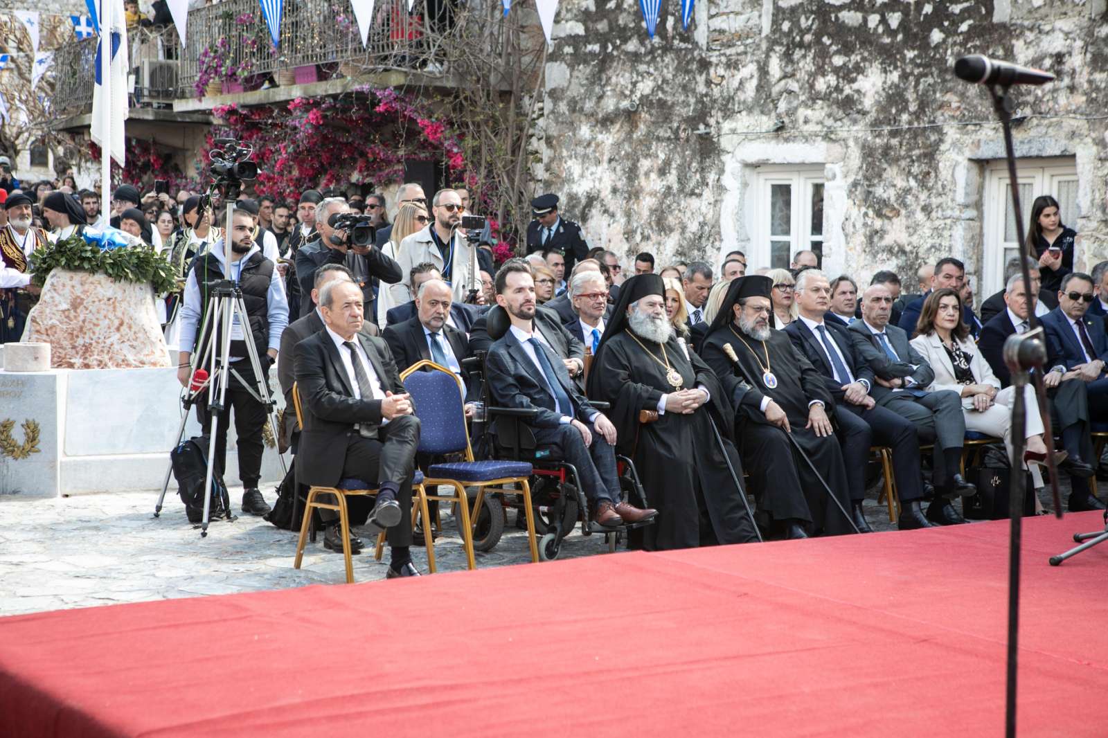 17 Μαρτίου 1821: Η Ελλάδα τίμησε τη Μάνη και το ισχυρό ιστορικό της ...